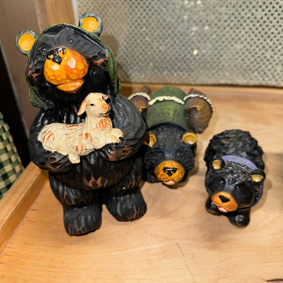 Bear Nativity Set - 10 Pieces| Mountain Man Vail